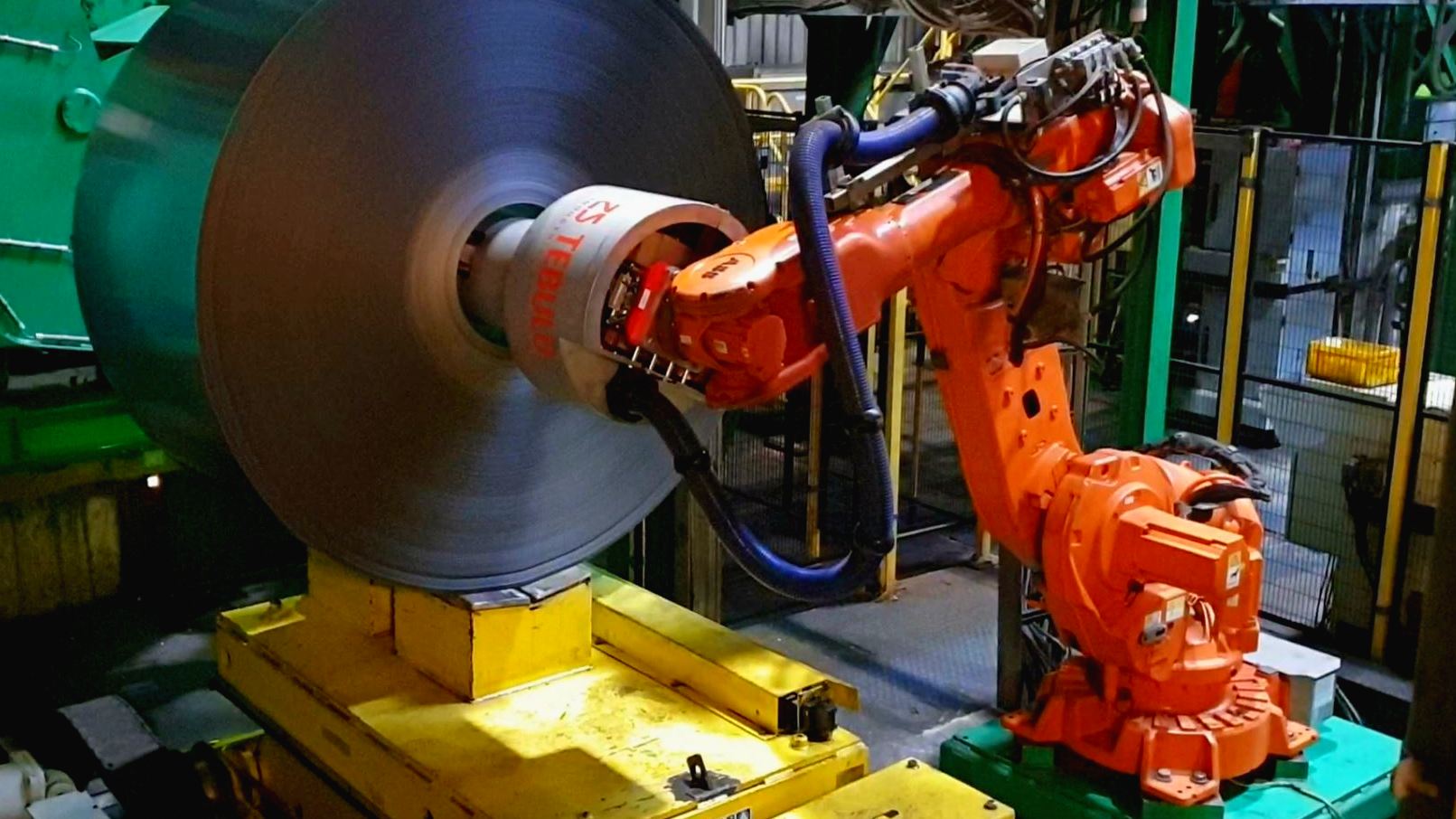 Coil eye welding - Tebulo Robotics